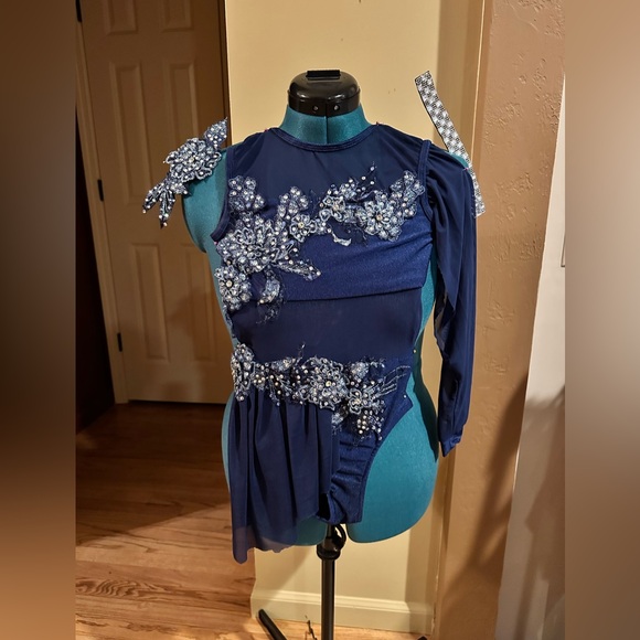 Glamour | Costumes | Elegant Navy Blue Embellished Mc Dance Costume ...
